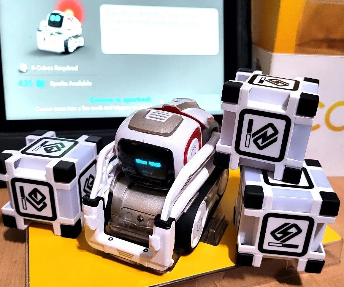 FULLY BOXED Anki Cozmo Robot + Cubes + Charger + Box + Manuals LIKE N£