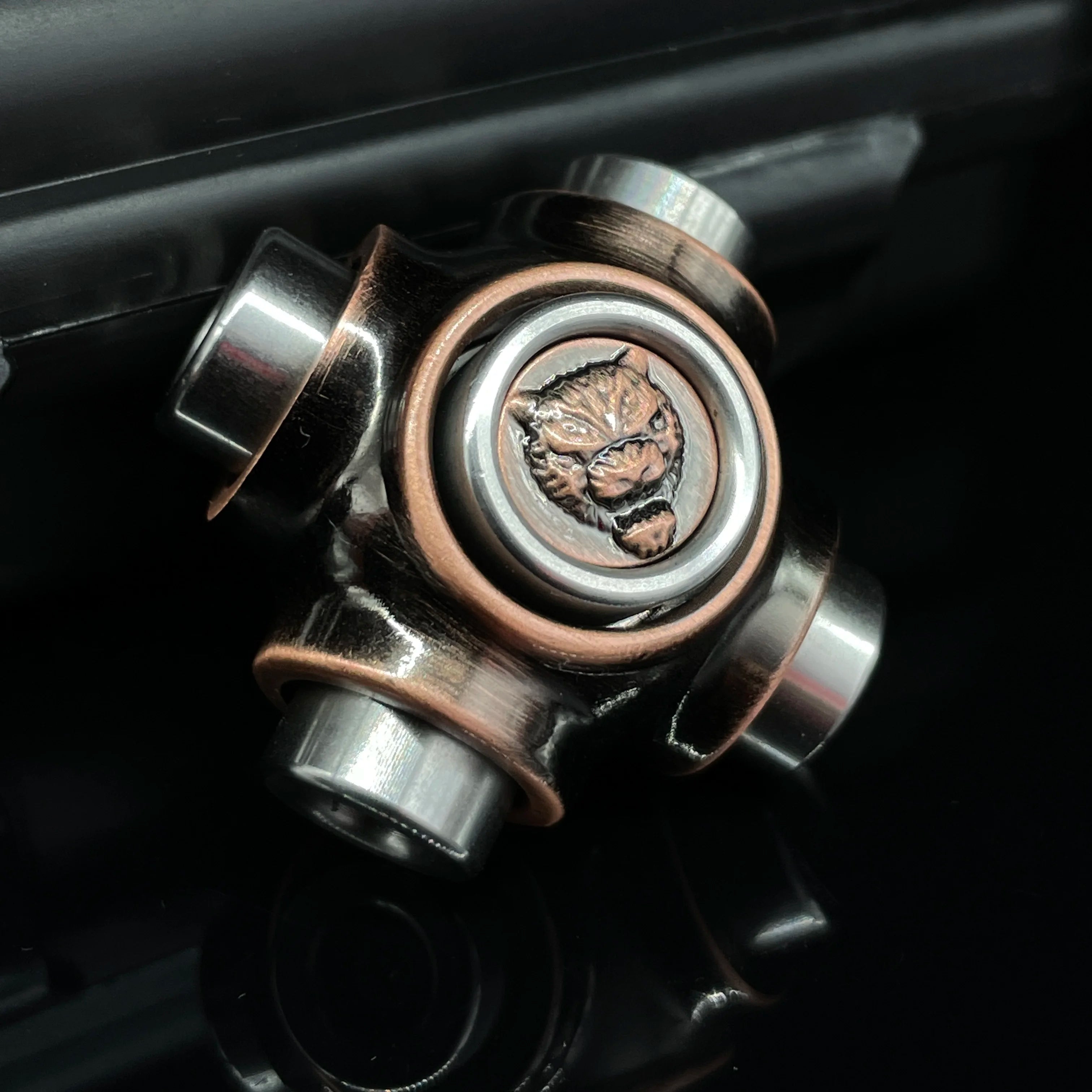 X-BONE Tiger Spinner – Bold Metal EDC Toy for Focus & Stress